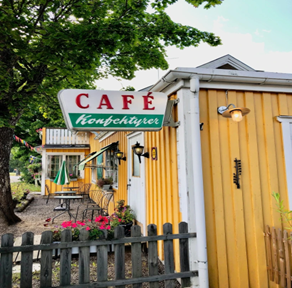 Esters Cafe 25. april - agm.no